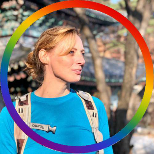 BBC Laura Bicker 기자 트윗 | 보배드림 유머게시판