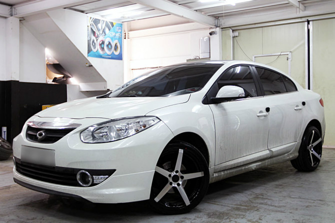 휠09 SM3 휠튜닝 - 로웬f350 초경량단조 18인치휠 타이어 | 보배드림 장착시공사진