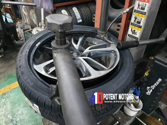 [포텐모터스] i40 225 45 18 넥센 N FERA AU5 장착후기 | 보배드림 장착시공사진