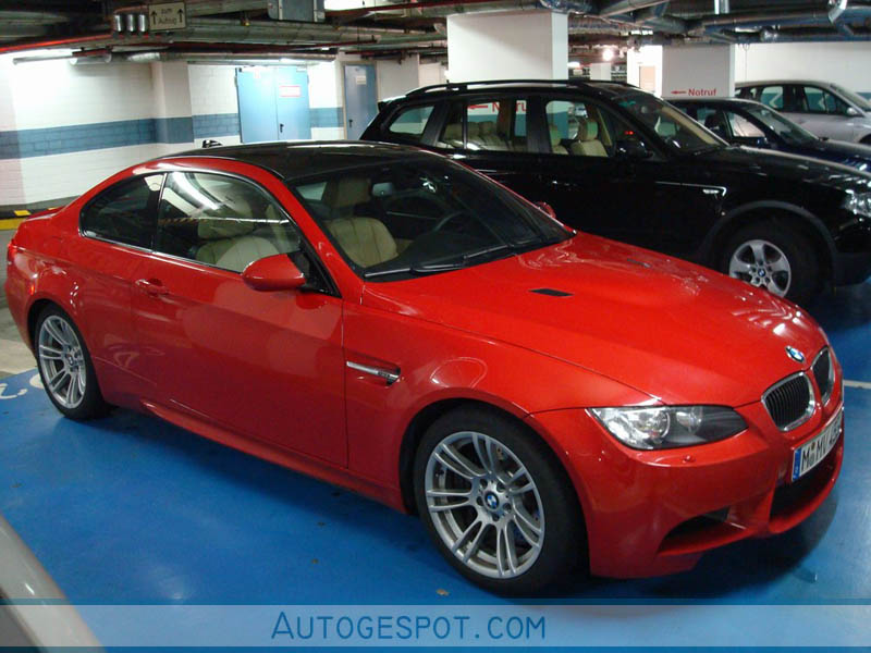 BMW _ E92 _ M3 [Red & White] *** | 보배드림 자동차사진/동영상