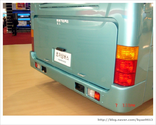 대우와 협력관계인가요? 예전부터 봤는 데 BH115같네요 | 보배드림 트럭/버스/중기